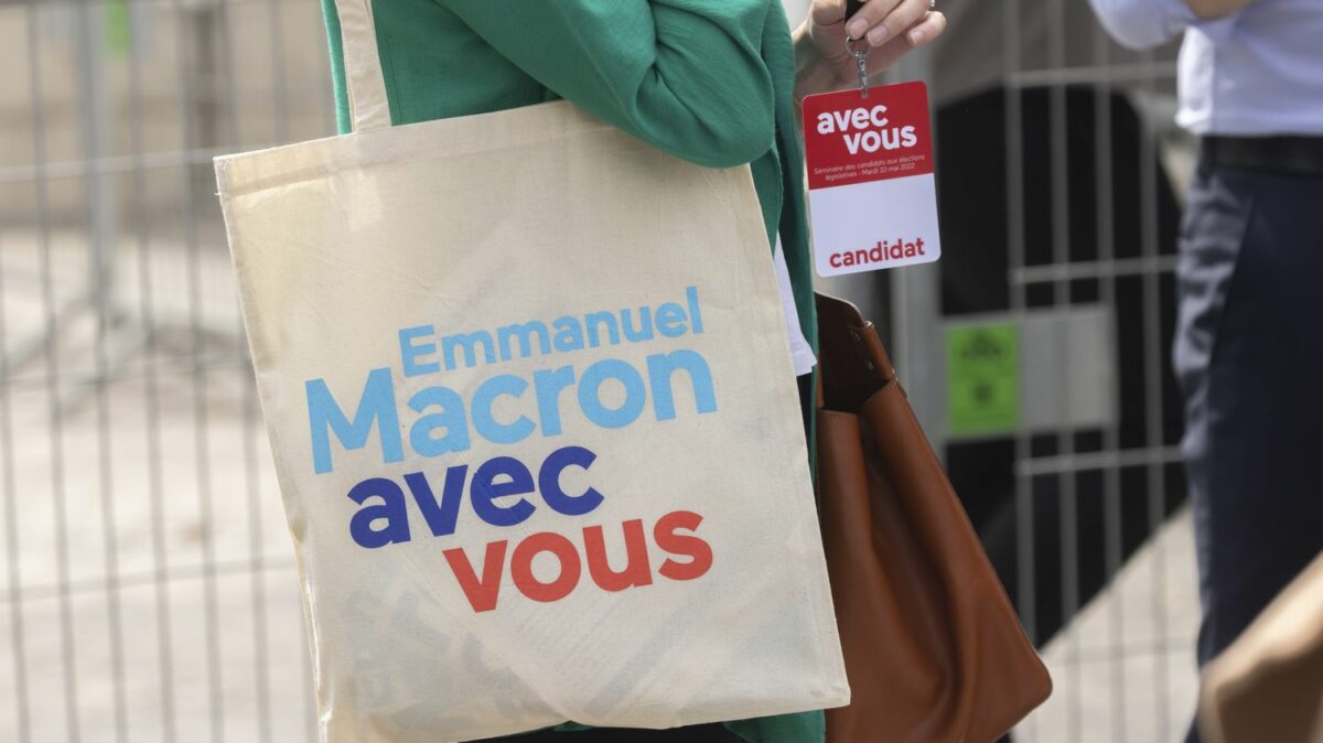 Parti Renaissance fête 6 ans d'accession au pouvoir d'Emmanuel Macron ...