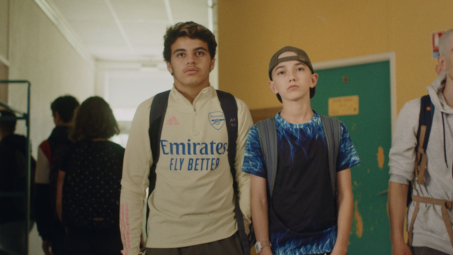 Ado simule le cancer pour acheter console de jeux dans le film de Hugo Thomas, 'Juniors'