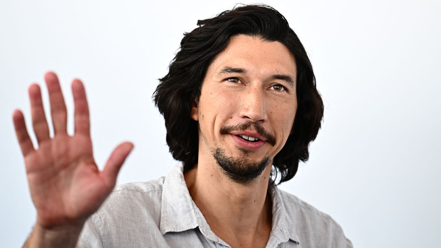 Adam Driver critique Netflix et Amazon à propos de la grève des ...