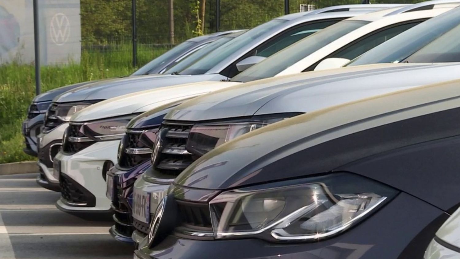 Leasing vs Achat de Voiture : Avantages, Hausse de 21,9% des Ventes ...