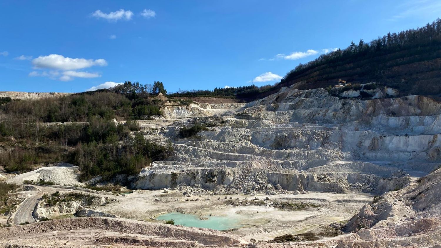 Projet de première mine de lithium en France suscite inquiétudes et ...