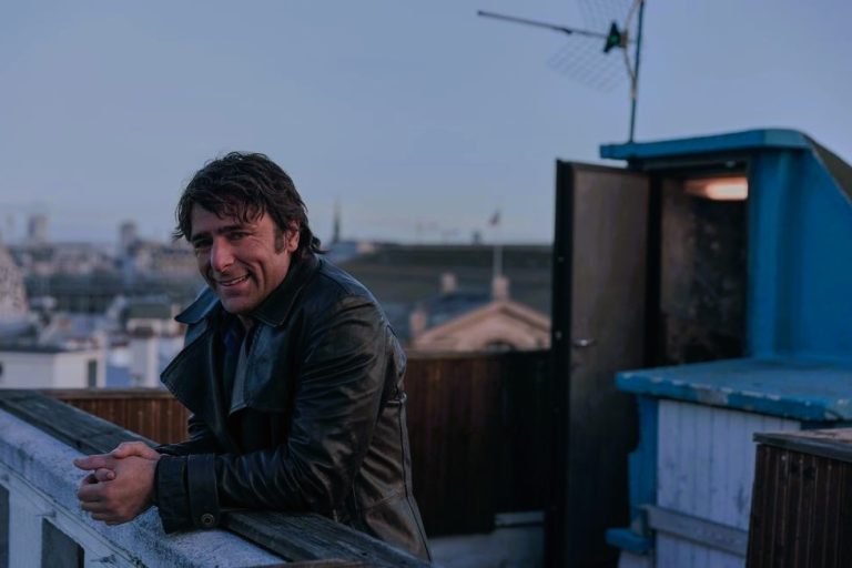 Qui est Tommaso Tano, le frère de Rocco Siffredi dans la série Netflix ...