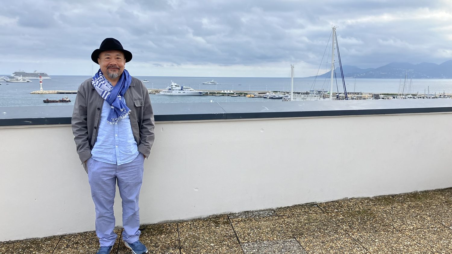 Rithy Panh confie que le cinéma l'a sauvé de la folie, en créant ...