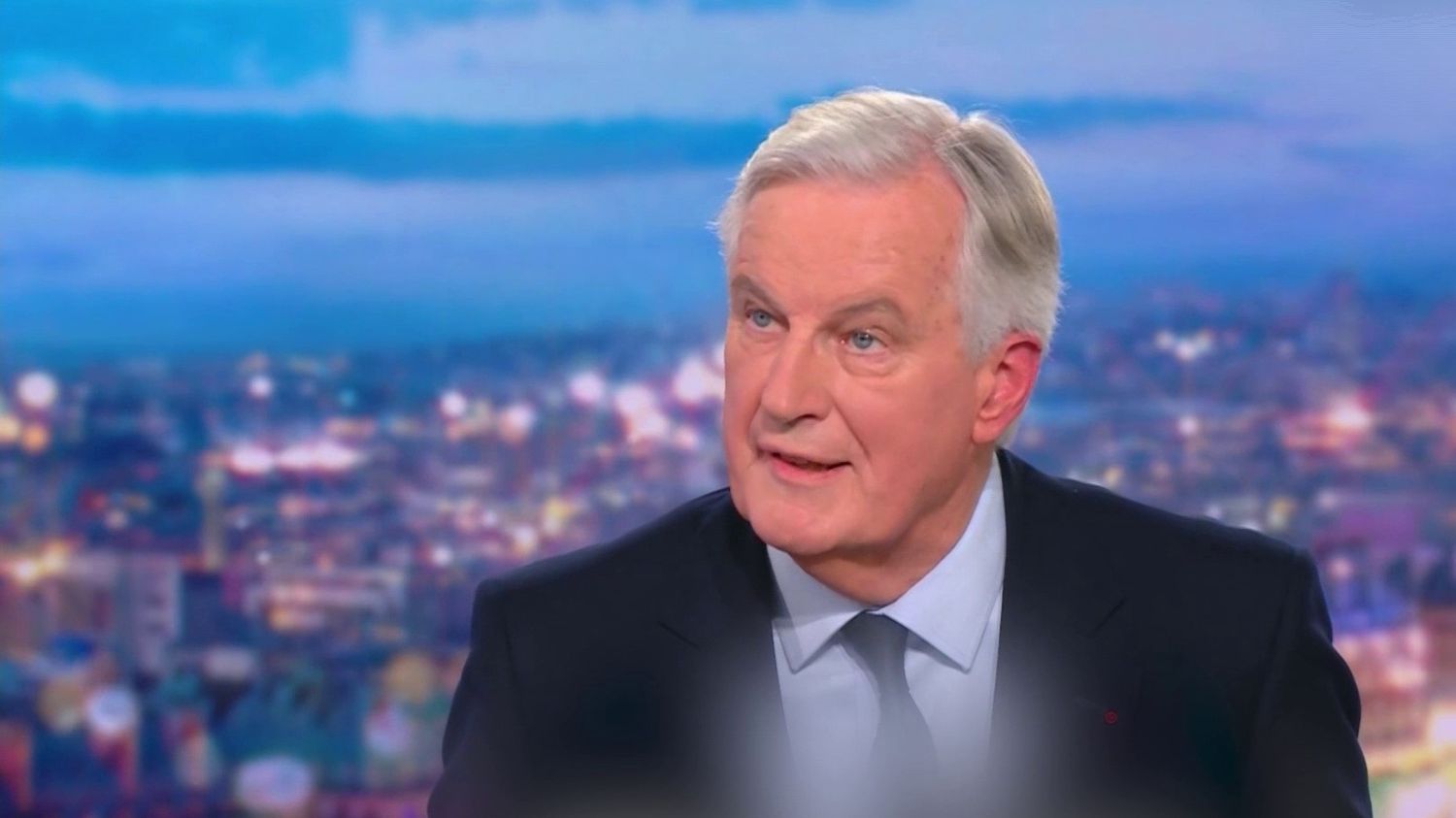 Menace de censure : le gouvernement Barnier sur la sellette