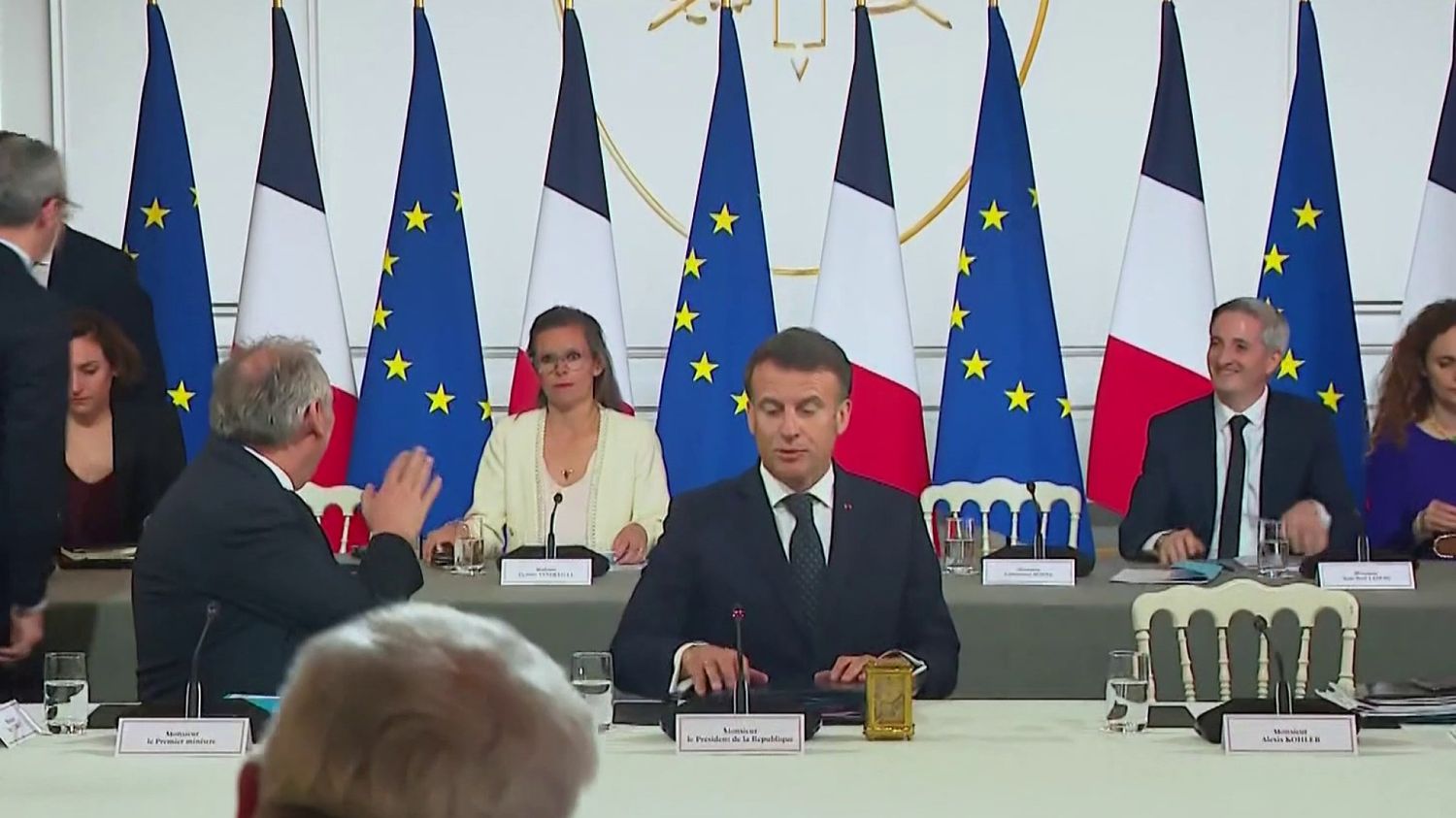 Droits de douane : Macron répond fermement à la mesure américaine