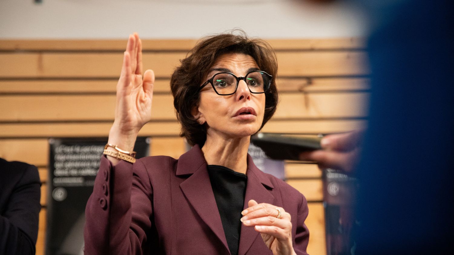 Législative partielle à Paris : Rachida Dati affrontera Michel Barnier ...